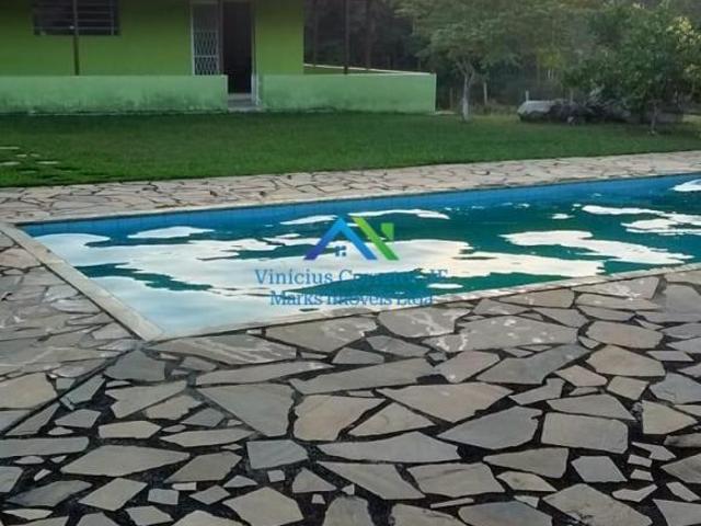 Sítio à venda com 4 hectares em piau MG