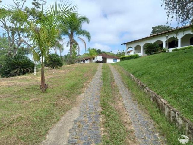 SÍTIO IMPERDÍVEL EM SÃO JOSÉ DOS CAMPOS/SP