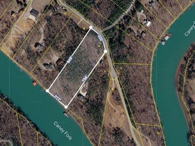 Simmons Cemetary Rd, Quebeck, TN 38579