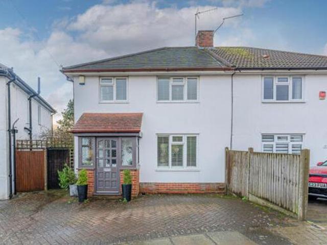 Simmons Way, Whetstone, 3 Bedroom Semi detached