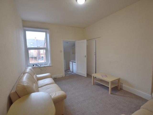 Simonside Terrace, Newcastle upon. 3 bed flat to rent £1,560 pcm £360 pw