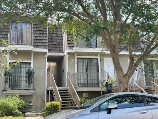 Simpson Ave # 9