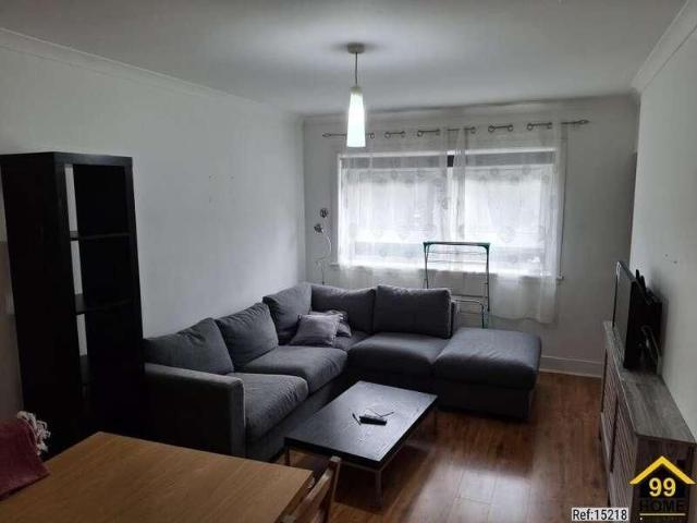 Simpson Heights, Glasgow, Lanarkshire, G4
