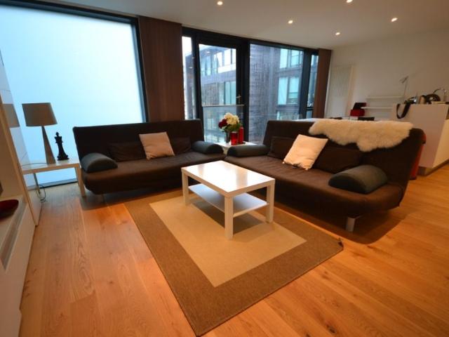 Simpson Loan, Central, Edinburgh EH3, 2 bed flat to rent, £2,650 pcm | PrimeLocation