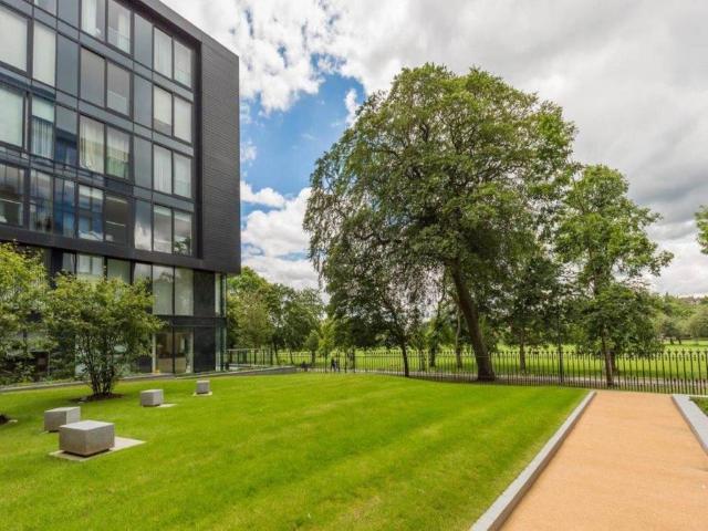 Simpson Loan, Quartermile. 1 bed flat to rent £1,650 pcm £381 pw