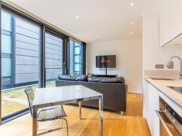 Simpson Loan, Quartermile, Edinburgh EH3, 1 bed flat to rent, £2,250 pcm | PrimeLocation