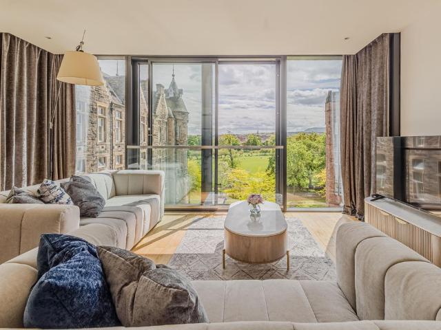 Simpson Loan, Quartermile, Edinburgh EH3, 2 bed flat to rent, £3,250 pcm | PrimeLocation