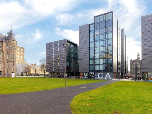 Simpson Loan, Quartermile, Edinburgh 1 bed apartment to rent £1,995 pcm £460 pw