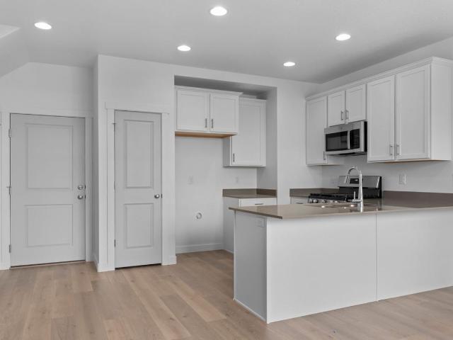 Sintra Investments LLC 3 Bedroom Apartment for Rent at 6687 N Mammoth Peak Way, Eagle Mountain, UT 84005