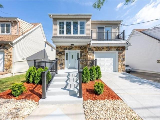Sinclair Ave, Staten Island, Home For Sale