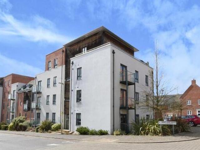 Sinclair Drive, Basingstoke, 2 Bedroom Flat