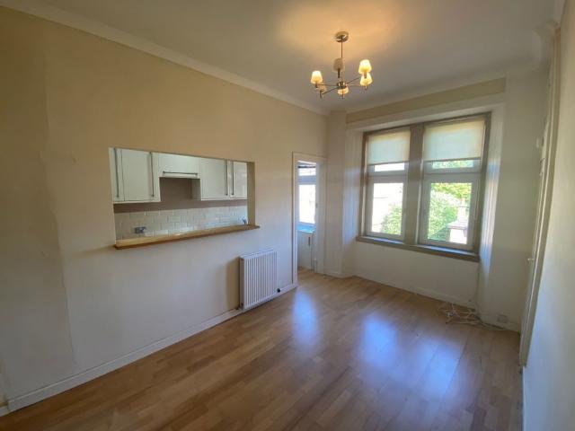 Sinclair Drive, Battlefield | £895 Monthly