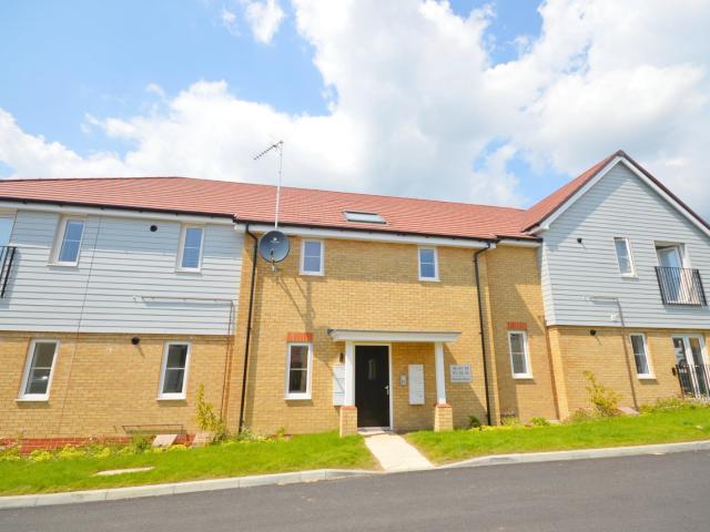 Sinclair Drive, Codmore Hill, Pulborough, RH20