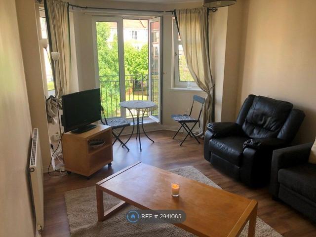 Sinclair Place, Edinburgh EH11, 2 bed flat to rent, £1,400 pcm | PrimeLocation