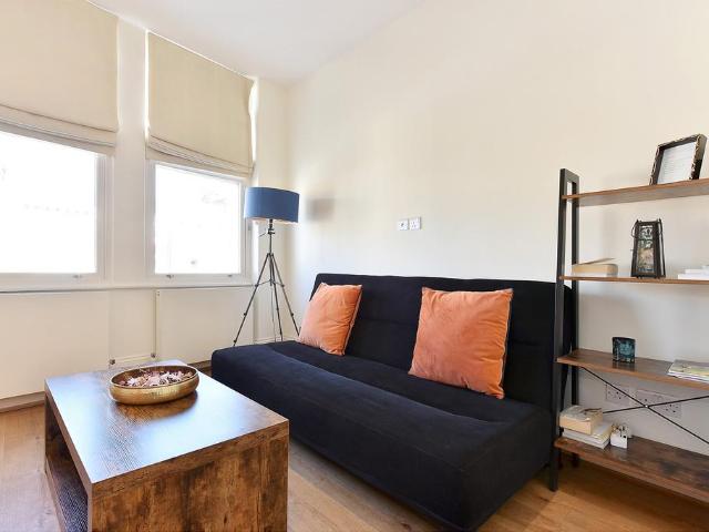 Sinclair Road, Olympia, London, W14 1 bed flat to rent £2,100 pcm £485 pw