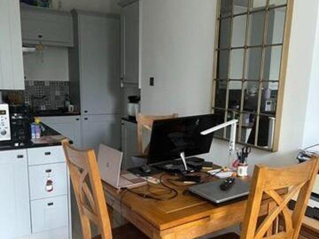 Sinclair Road, London, 1 Bedroom Flat
