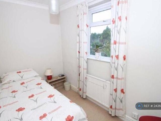 Sinclair Road, London, 1 Bedroom House