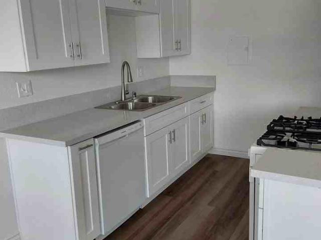 Singer Cedar 9852 54 Cedar 1 Bedroom Apartment for Rent at 9854 Cedar St, Bellflower, CA 90706 Bellflower