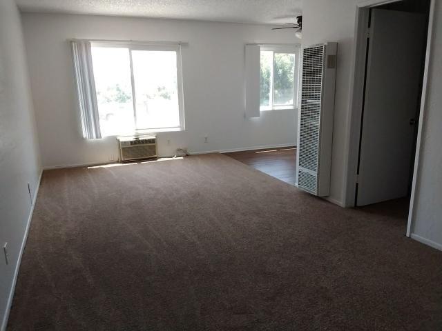 Singer Cedar 9852 54 Cedar 2 Bedroom Apartment for Rent at 9854 Cedar St, Bellflower, CA 90706 Bellflower