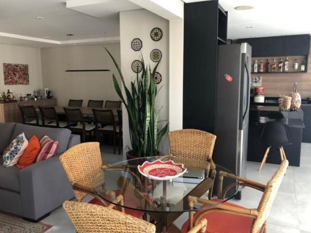 SINGOLARE LINDO, NOVO, LAZER DE CLUBE COM AMPLA VARANDA GOURMET. IMPERDIVEL!