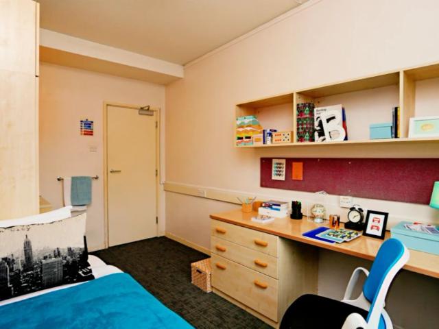 Single Bedroom shared bathroom