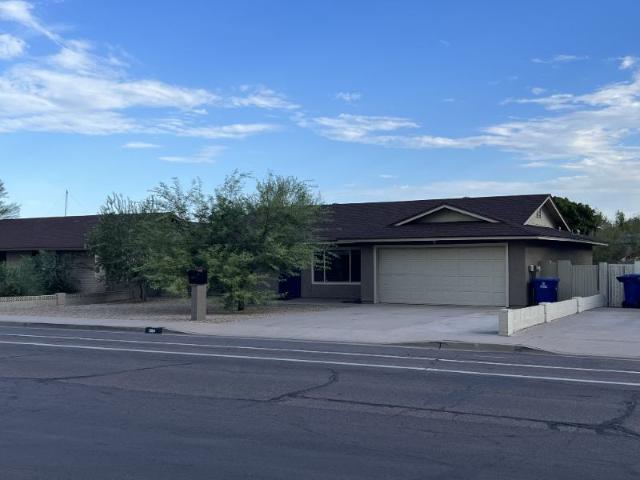 Single BR in a 4 BR home in Tempe near ASU | Avai