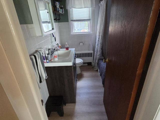 Single dad Looking for a roommate