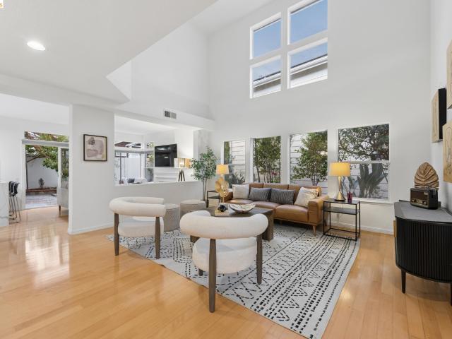 Single Family: MLS #41145