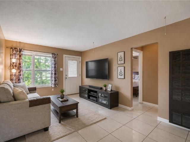 Single Family: MLS #479486