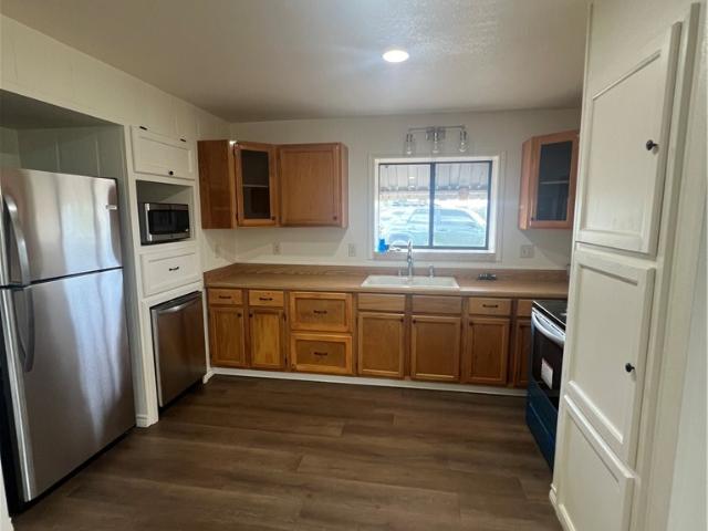 Single Family: MLS #479008