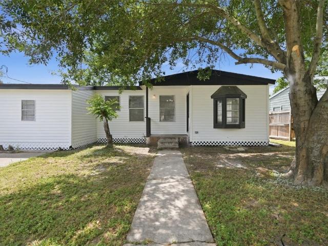 Single Family: MLS #479101