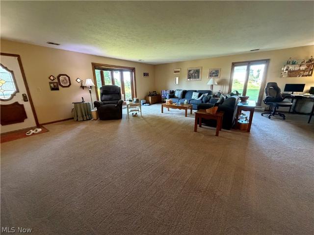 Single Family: MLS #5234