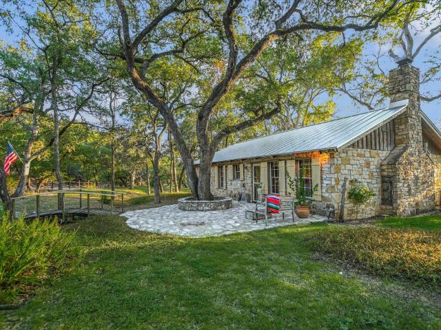 Single Family: MLS #5872