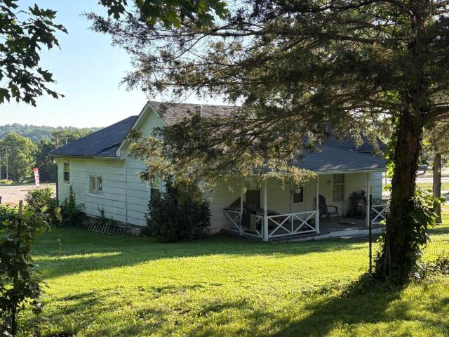 Single Family: MLS #60326