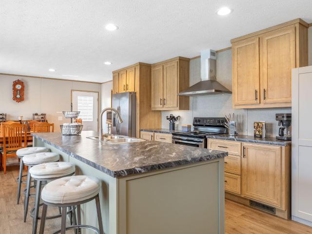 Single Family: MLS #60329