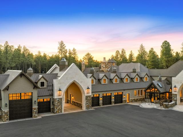 Single Family: MLS #7040
