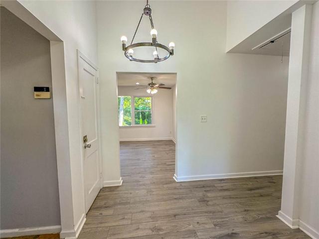 Single Family: MLS #7770