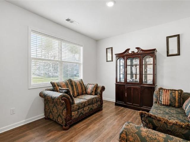 Single Family: MLS #7789