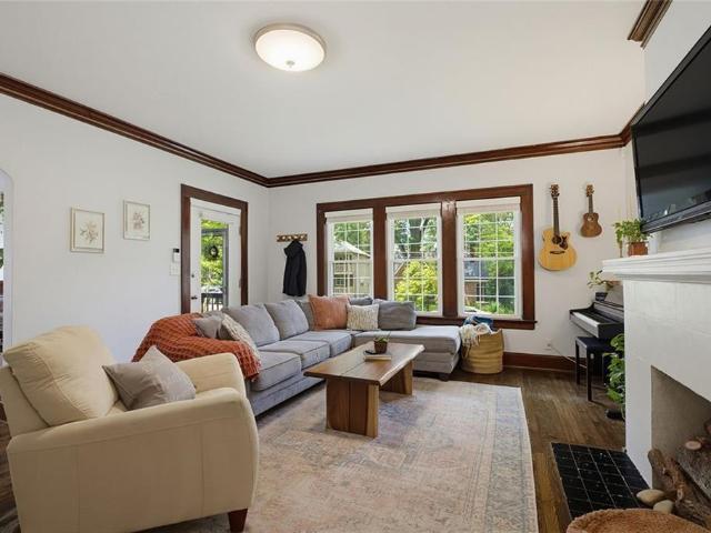 Single Family: MLS #7817