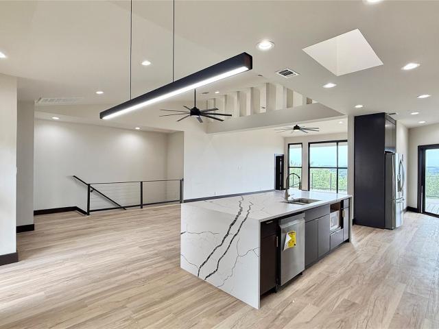 Single Family: MLS #8311