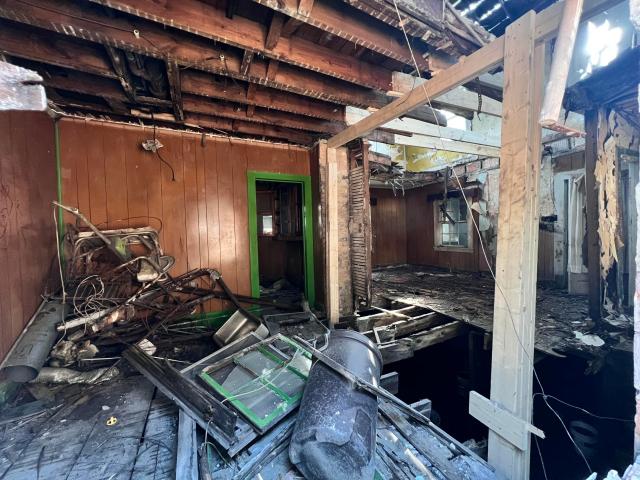 Single Family: MLS #838285