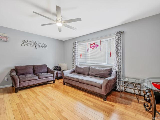 Single Family: MLS #961734