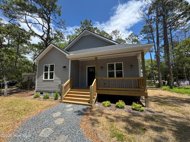 Single Family: MLS #100575