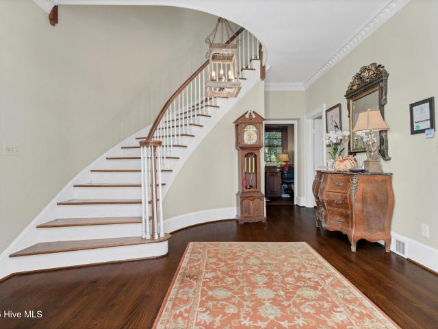Single Family: MLS #100576