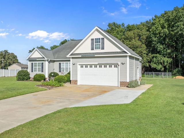 Single Family: MLS #100598