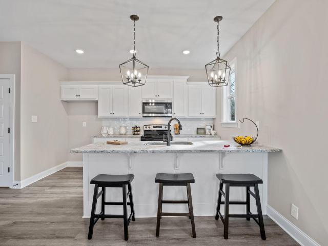 Single Family: MLS #10153
