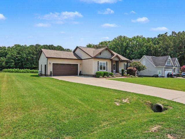 Single Family: MLS #10186