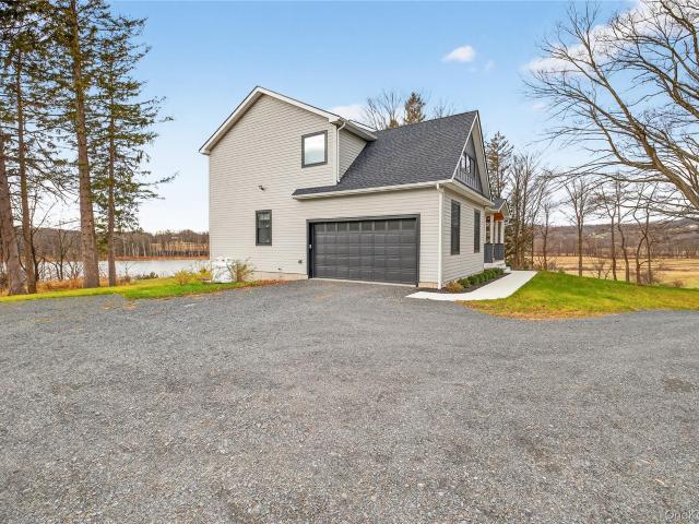 Single Family: MLS #1027