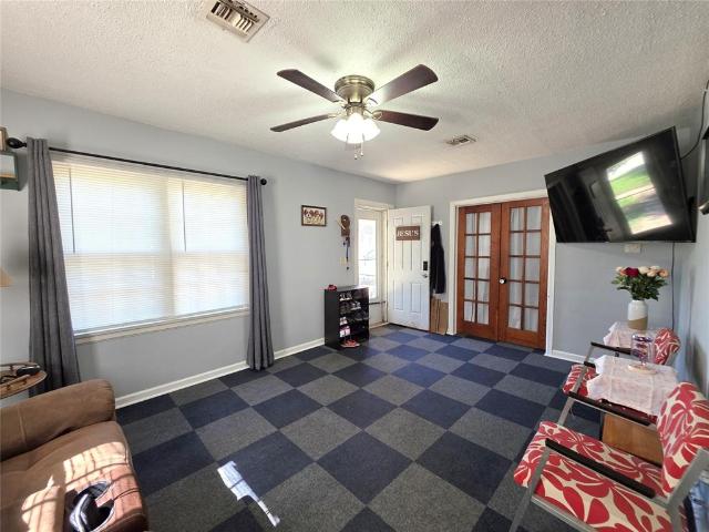 Single Family: MLS #1229