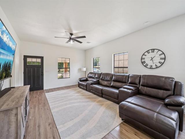 Single Family: MLS #1220
